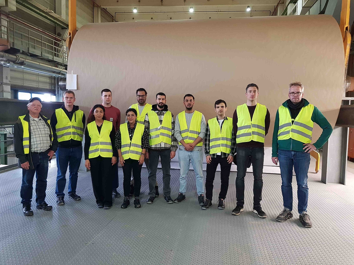Automation Students Visit Gelsenkirchen Paper Mill - Hamburger Containerboard